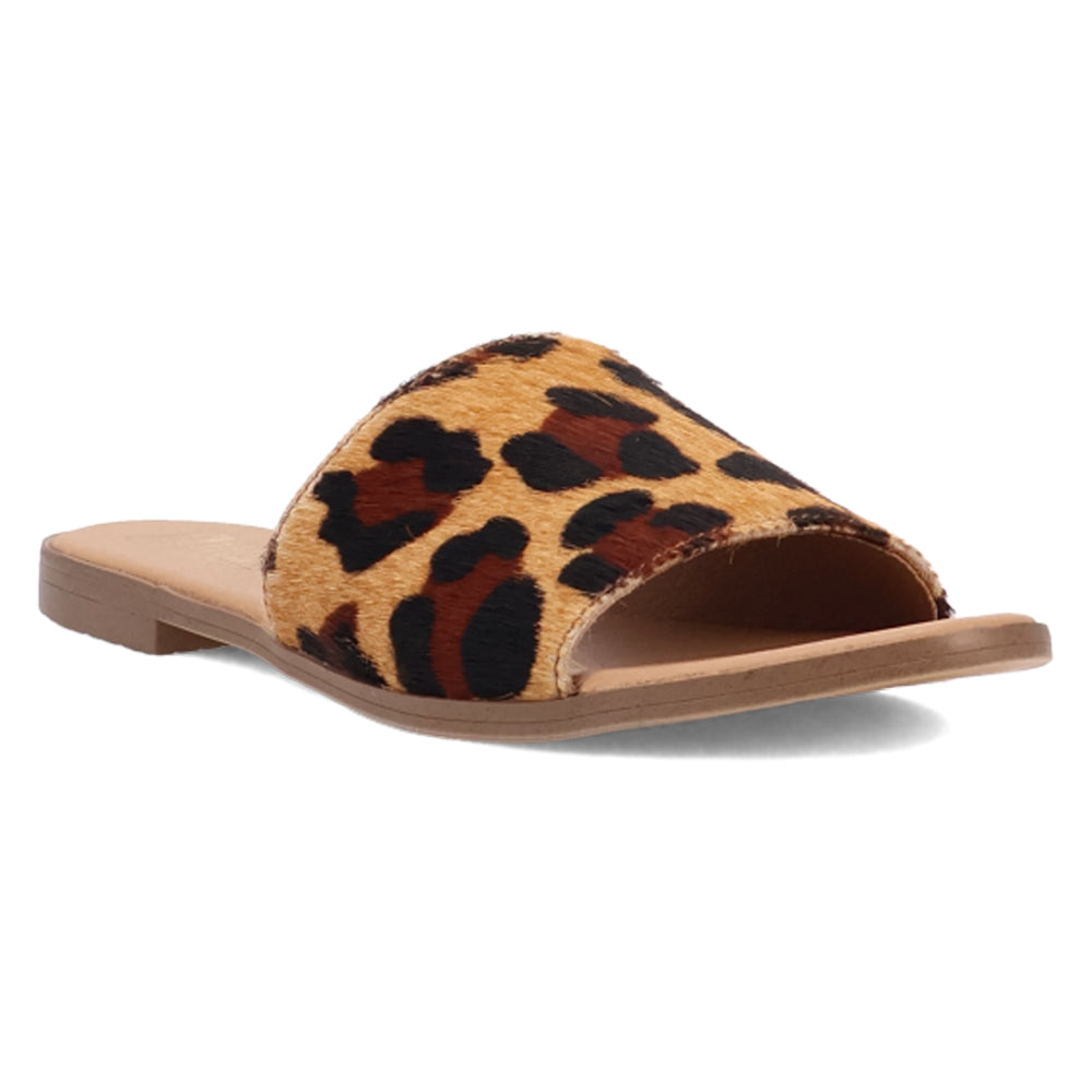 Shop Brown Womens Tabby Leopard Print Slide Flat Sandals – Shoebacca